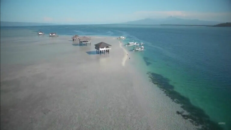 The Maldives of the Philippines - Atmosphere Resort - Manjuyod Sandbar
